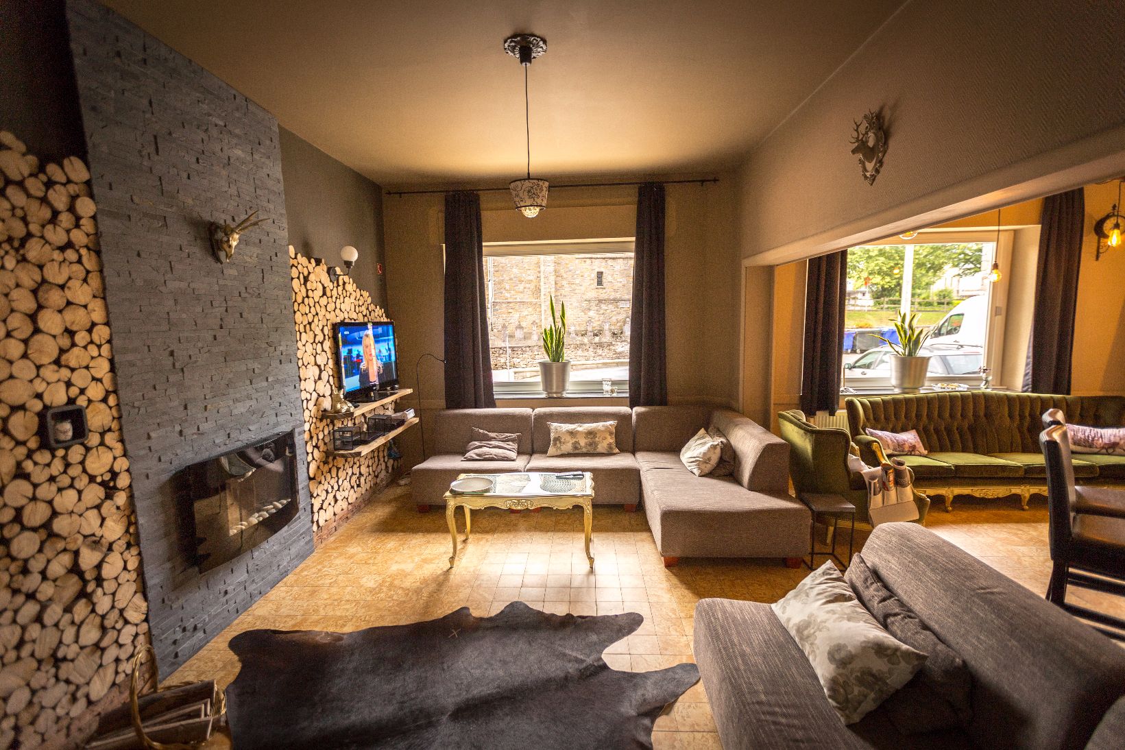 Eifeler stube lounge - Dojo-Haus